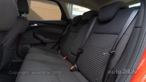 Red Ford Focus 2018 in Tallinn, with an engine capacity of 1.50 L and mileage of 149 thousand km for 8900 €, photo 15 on AUTOMOTO.COM.LV