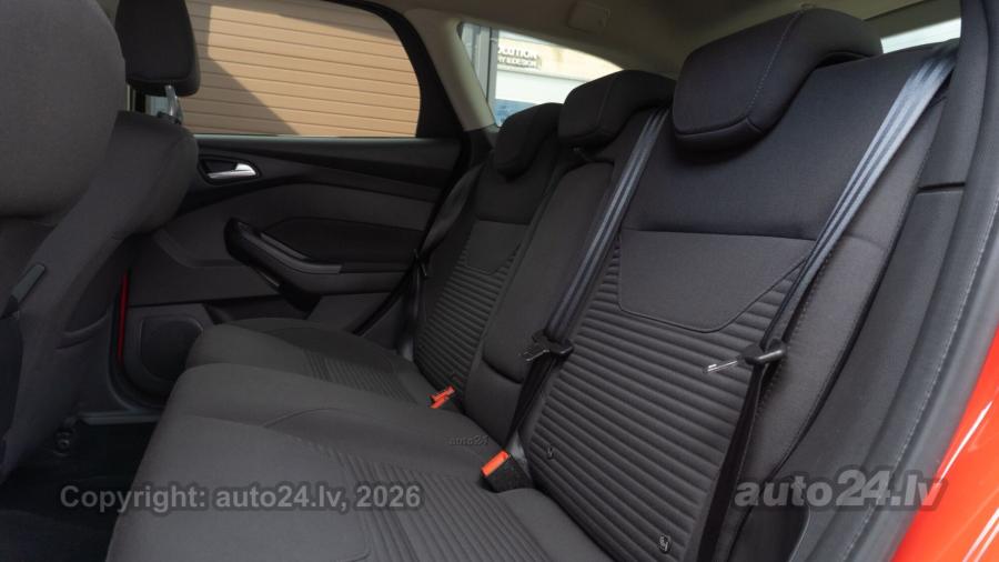 Red Ford Focus 2018 in Tallinn, with an engine capacity of 1.50 L and mileage of 149 thousand km for 8900 €, photo 15 on AUTOMOTO.COM.LV