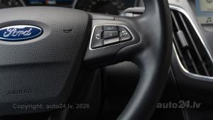 Red Ford Focus 2018 in Tallinn, with an engine capacity of 1.50 L and mileage of 149 thousand km for 8900 €, photo 20 on AUTOMOTO.COM.LV