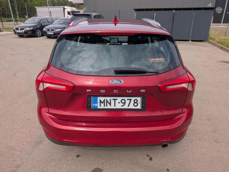 Sarkans Ford Focus 2019 Kauņa, ar dzinēja tilpumu 1.00 L un nobraukumu 289 tūkst. km par 6700 €, foto 9 vietnē AUTOMOTO.COM.LV