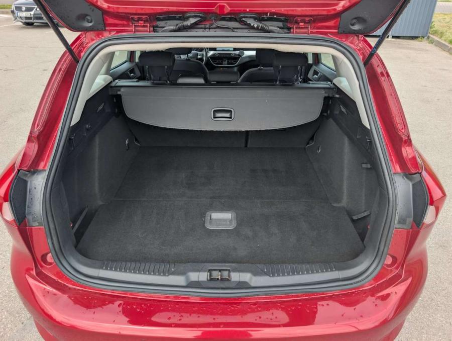 Sarkans Ford Focus 2019 Kauņa, ar dzinēja tilpumu 1.00 L un nobraukumu 289 tūkst. km par 6700 €, foto 11 vietnē AUTOMOTO.COM.LV