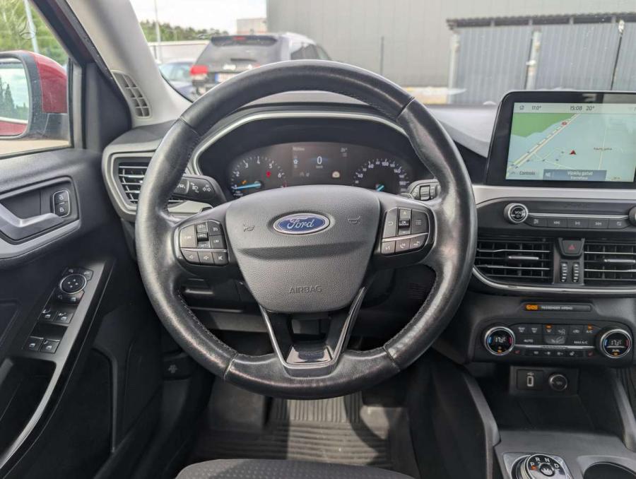 Sarkans Ford Focus 2019 Kauņa, ar dzinēja tilpumu 1.00 L un nobraukumu 289 tūkst. km par 6700 €, foto 13 vietnē AUTOMOTO.COM.LV