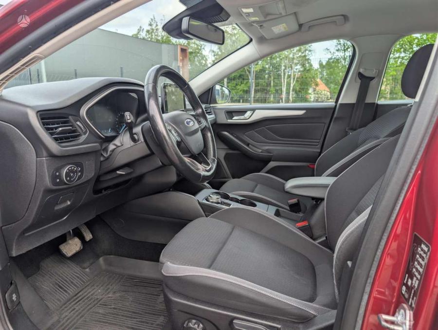 Sarkans Ford Focus 2019 Kauņa, ar dzinēja tilpumu 1.00 L un nobraukumu 289 tūkst. km par 6700 €, foto 17 vietnē AUTOMOTO.COM.LV
