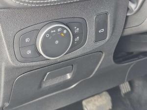 Sarkans Ford Focus 2019 Tauragė, ar dzinēja tilpumu 1.50 L un nobraukumu 210 tūkst. km par 8800 €, foto 30 vietnē AUTOMOTO.COM.LV