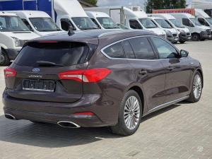 Sarkans Ford Focus 2019 Tauragė, ar dzinēja tilpumu 1.50 L un nobraukumu 210 tūkst. km par 7900 €, foto 3 vietnē AUTOMOTO.COM.LV
