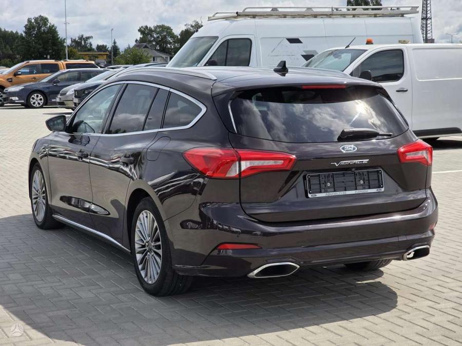 Sarkans Ford Focus 2019 Tauragė, ar dzinēja tilpumu 1.50 L un nobraukumu 210 tūkst. km par 7900 €, foto 5 vietnē AUTOMOTO.COM.LV