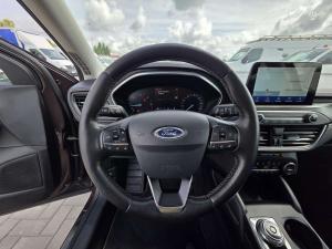 Sarkans Ford Focus 2019 Tauragė, ar dzinēja tilpumu 1.50 L un nobraukumu 210 tūkst. km par 7900 €, foto 17 vietnē AUTOMOTO.COM.LV