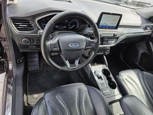 Sarkans Ford Focus 2019 Tauragė, ar dzinēja tilpumu 1.50 L un nobraukumu 210 tūkst. km par 7900 €, foto 22 vietnē AUTOMOTO.COM.LV