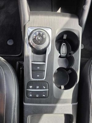 Sarkans Ford Focus 2019 Tauragė, ar dzinēja tilpumu 1.50 L un nobraukumu 210 tūkst. km par 7900 €, foto 29 vietnē AUTOMOTO.COM.LV