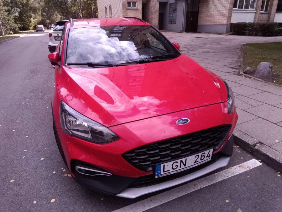 Sarkans Ford Focus 2019 Panevēža, ar dzinēja tilpumu 1.00 L un nobraukumu 57 tūkst. km par 10700 €, foto 21 vietnē AUTOMOTO.COM.LV