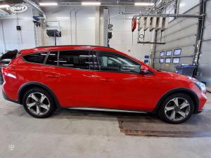 Red Ford Focus 2020 in Siauliai, with an engine capacity of 1.50 L and mileage of 172 thousand km for 9500 €, photo 14 on AUTOMOTO.COM.LV
