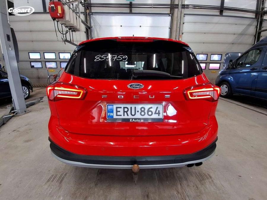 Red Ford Focus 2020 in Siauliai, with an engine capacity of 1.50 L and mileage of 172 thousand km for 9500 €, photo 16 on AUTOMOTO.COM.LV
