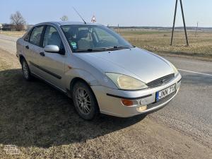 Ford Focus 1999 in Varena, with an engine capacity of 1.80 L and mileage of 262 thousand km for 450 €, photo 6 on AUTOMOTO.COM.LV