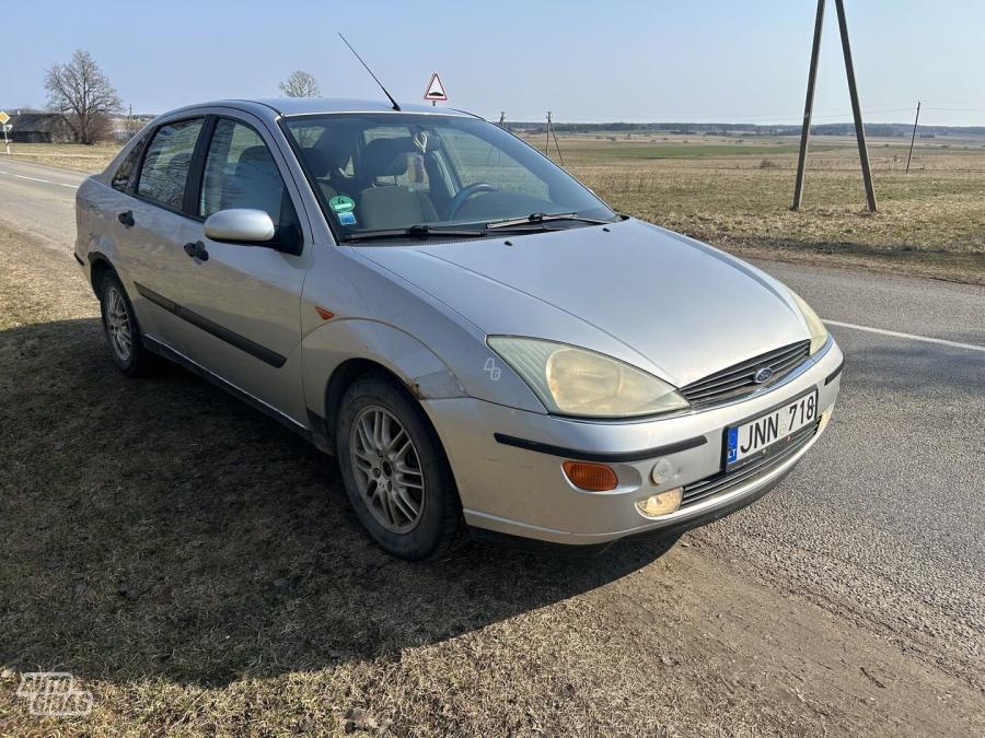 Ford Focus 1999 in Varena, with an engine capacity of 1.80 L and mileage of 262 thousand km for 450 €, photo 6 on AUTOMOTO.COM.LV