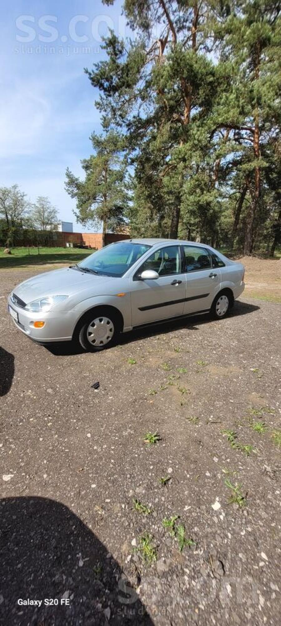 Ford Focus 2000 Rīga, ar dzinēja tilpumu 1.60 L un nobraukumu 153 tūkst. km par 700 €, foto 2 vietnē AUTOMOTO.COM.LV