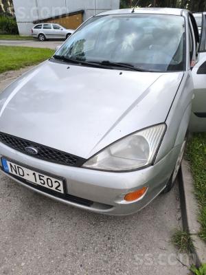 Ford Focus 2000 in Riga, with an engine capacity of 1.60 L and mileage of 220 thousand km for 500 €, photo 1 on AUTOMOTO.COM.LV