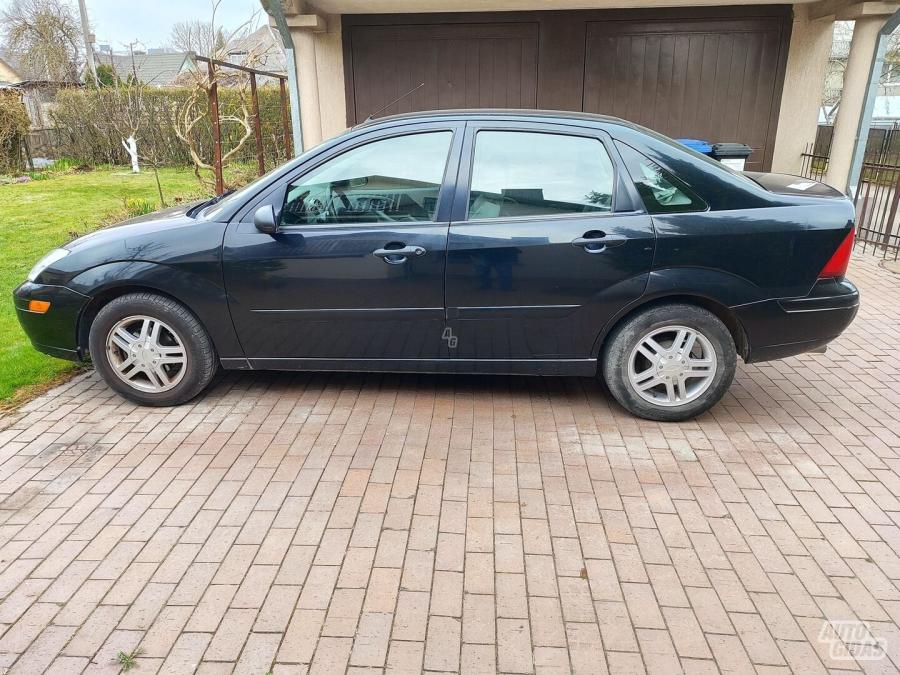 Ford Focus 2003 in Siauliai, with an engine capacity of 2.30 L and mileage of 115 thousand km for 1500 €, photo 5 on AUTOMOTO.COM.LV