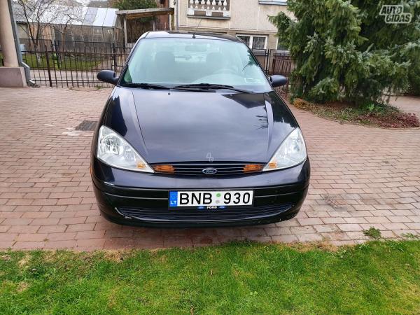 Ford Focus 2003 Šauļi, ar dzinēja tilpumu 2.30 L un nobraukumu 115 tūkst. km par 1500 €, foto 1 vietnē AUTOMOTO.COM.LV