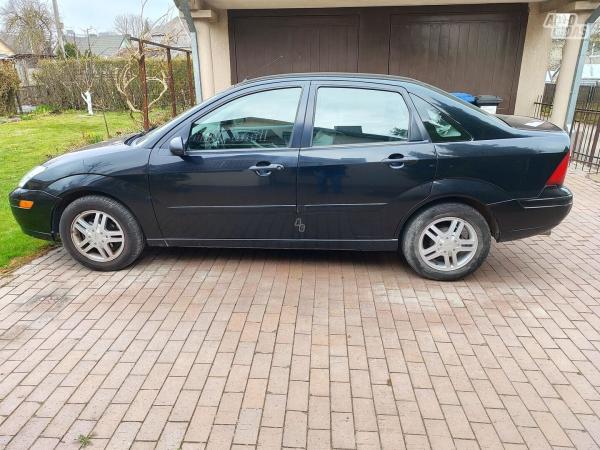 Ford Focus 2003 Šauļi, ar dzinēja tilpumu 2.30 L un nobraukumu 115 tūkst. km par 1500 €, foto 4 vietnē AUTOMOTO.COM.LV