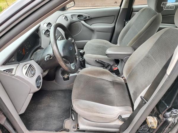 Ford Focus 2003 Šauļi, ar dzinēja tilpumu 2.30 L un nobraukumu 115 tūkst. km par 1500 €, foto 6 vietnē AUTOMOTO.COM.LV