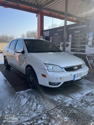 Ford Focus 2004 in Ukmerge, with an engine capacity of 2.00 L and mileage of 170 thousand km for 750 €, photo 3 on AUTOMOTO.COM.LV