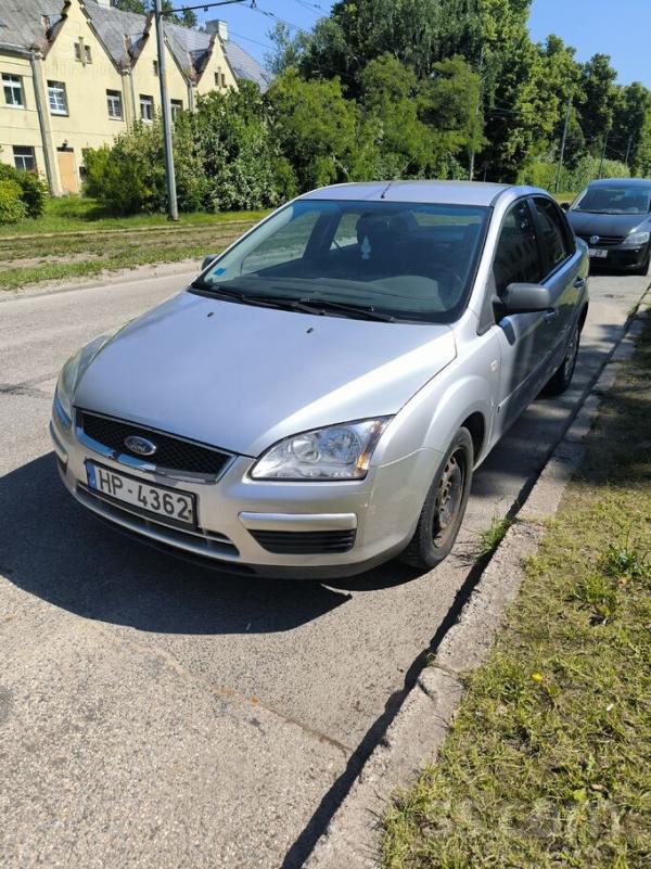 Ford Focus 2005 Rīga, ar dzinēja tilpumu 1.60 L un nobraukumu 178 tūkst. km par 400 €, foto 1 vietnē AUTOMOTO.COM.LV