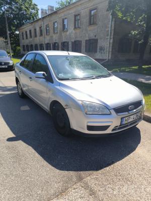 Ford Focus 2005 in Riga, with an engine capacity of 1.60 L and mileage of 178 thousand km for 400 €, photo 2 on AUTOMOTO.COM.LV
