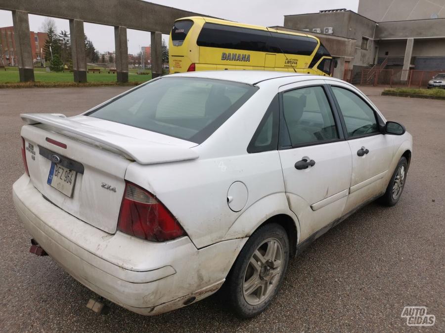 Ford Focus 2007 in Klaipeda, with an engine capacity of 2.00 L and mileage of 205 thousand km for 370 €, photo 4 on AUTOMOTO.COM.LV