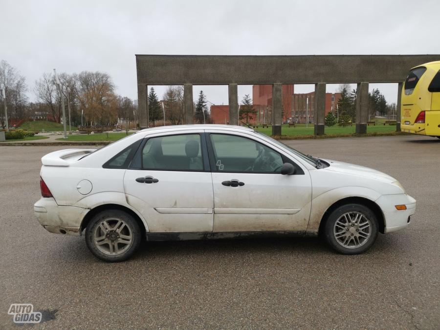 Ford Focus 2007 in Klaipeda, with an engine capacity of 2.00 L and mileage of 205 thousand km for 370 €, photo 5 on AUTOMOTO.COM.LV