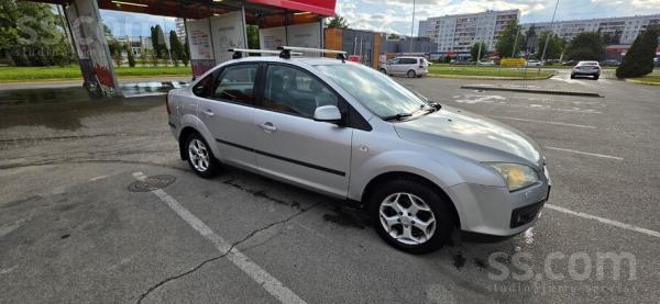 Ford Focus 2007 Rīga, ar dzinēja tilpumu 1.60 L un nobraukumu 174 tūkst. km par 950 €, foto 1 vietnē AUTOMOTO.COM.LV