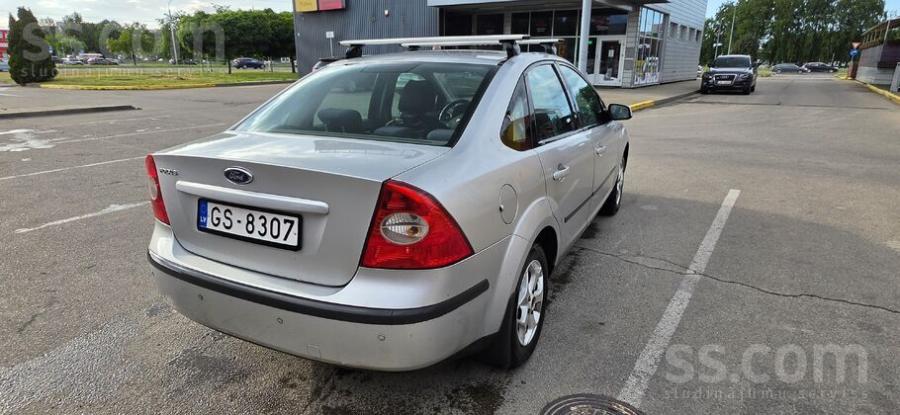 Ford Focus 2007 in Riga, with an engine capacity of 1.60 L and mileage of 174 thousand km for 950 €, photo 5 on AUTOMOTO.COM.LV