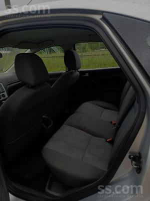 Ford Focus 2007 Rīga, ar dzinēja tilpumu 1.60 L un nobraukumu 213 tūkst. km par 1550 €, foto 10 vietnē AUTOMOTO.COM.LV