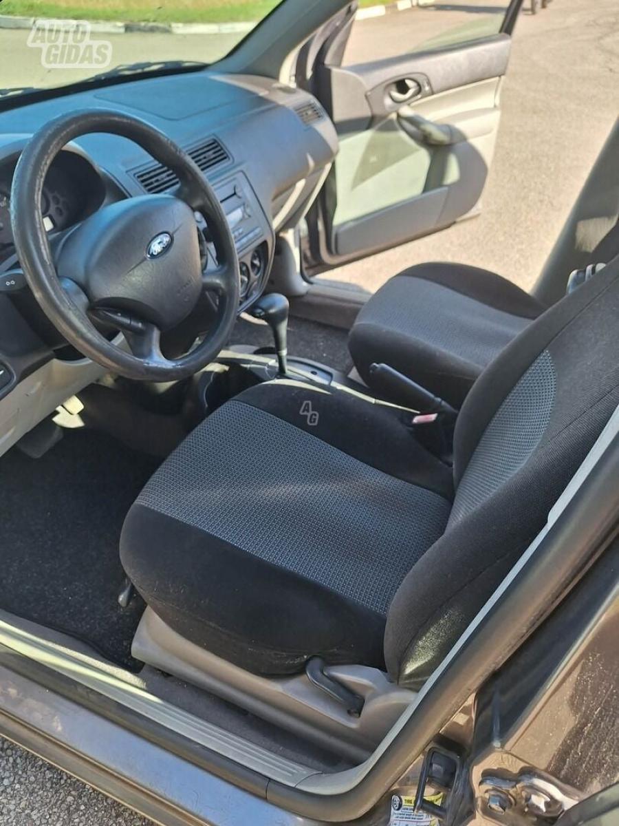Ford Focus 2007 in Siauliai, with an engine capacity of 2.00 L and mileage of 130 thousand km for 1200 €, photo 8 on AUTOMOTO.COM.LV