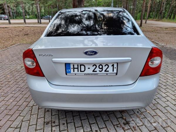 Ford Focus 2008 Limbaži, ar dzinēja tilpumu 1.60 L un nobraukumu 287 tūkst. km par 800 €, foto 4 vietnē AUTOMOTO.COM.LV