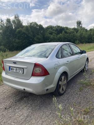 Ford Focus 2008 in Rezekne, with an engine capacity of 1.60 L and mileage of 309 thousand km for 600 €, photo 4 on AUTOMOTO.COM.LV