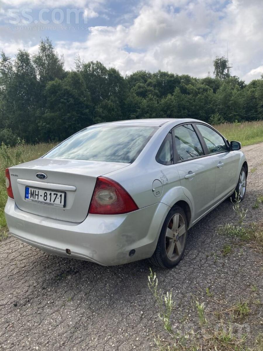 Ford Focus 2008 in Rezekne, with an engine capacity of 1.60 L and mileage of 309 thousand km for 600 €, photo 4 on AUTOMOTO.COM.LV