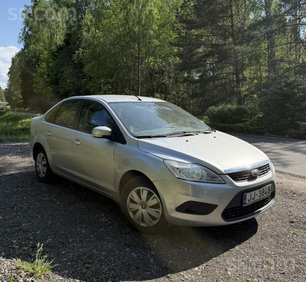 Ford Focus 2008 in Riga, with an engine capacity of 1.60 L and mileage of 205 thousand km for 2300 €, photo 3 on AUTOMOTO.COM.LV