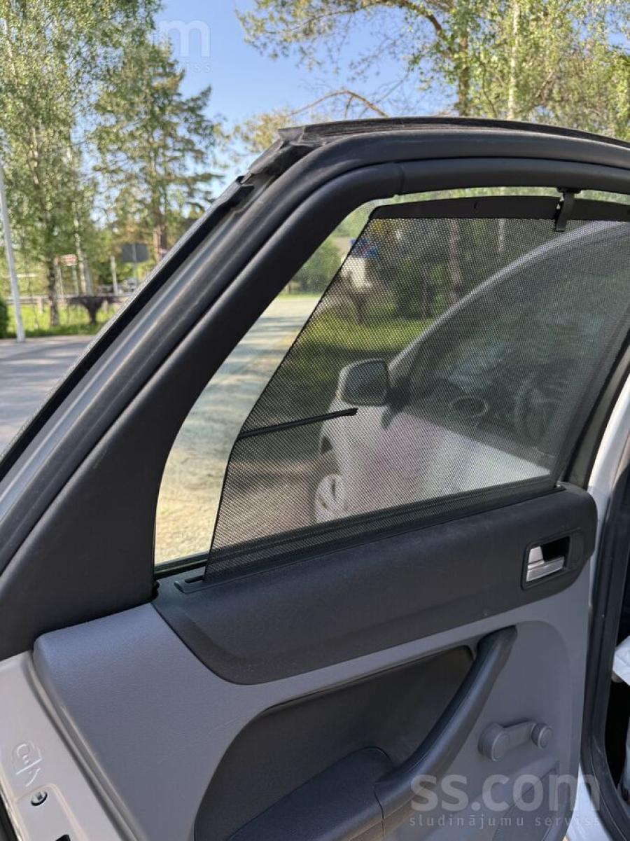 Ford Focus 2008 in Riga, with an engine capacity of 1.60 L and mileage of 205 thousand km for 2300 €, photo 6 on AUTOMOTO.COM.LV