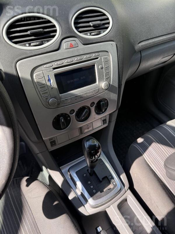 Ford Focus 2008 in Riga, with an engine capacity of 1.60 L and mileage of 205 thousand km for 2300 €, photo 7 on AUTOMOTO.COM.LV