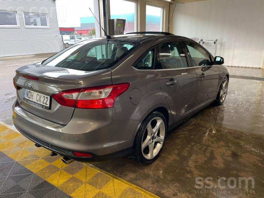 Ford Focus 2012 in Riga, with an engine capacity of 2.00 L and mileage of 256 thousand km for 5750 €, photo 21 on AUTOMOTO.COM.LV