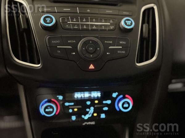 Ford Focus 2015 in Riga, with an engine capacity of 1.00 L and mileage of 145 thousand km for 4250 €, photo 9 on AUTOMOTO.COM.LV