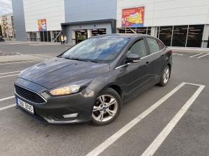 Ford Focus 2015 Narva, ar dzinēja tilpumu 1.00 L un nobraukumu 193 tūkst. km par 1450 €, foto  vietnē AUTOMOTO.COM.LV