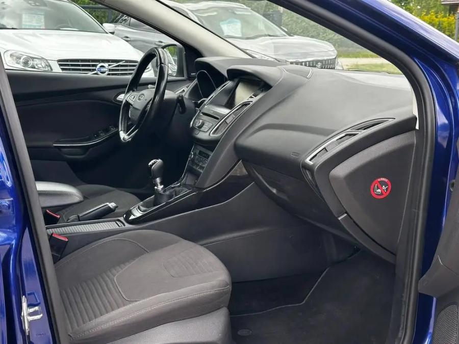 Ford Focus 2016 Jelgava, ar dzinēja tilpumu 1.50 L un nobraukumu 302 tūkst. km par 4750 €, foto 12 vietnē AUTOMOTO.COM.LV