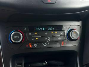 Ford Focus 2016 Jelgava, ar dzinēja tilpumu 1.50 L un nobraukumu 302 tūkst. km par 4750 €, foto 25 vietnē AUTOMOTO.COM.LV
