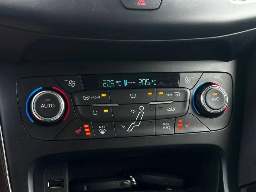 Ford Focus 2016 Jelgava, ar dzinēja tilpumu 1.50 L un nobraukumu 302 tūkst. km par 4750 €, foto 25 vietnē AUTOMOTO.COM.LV