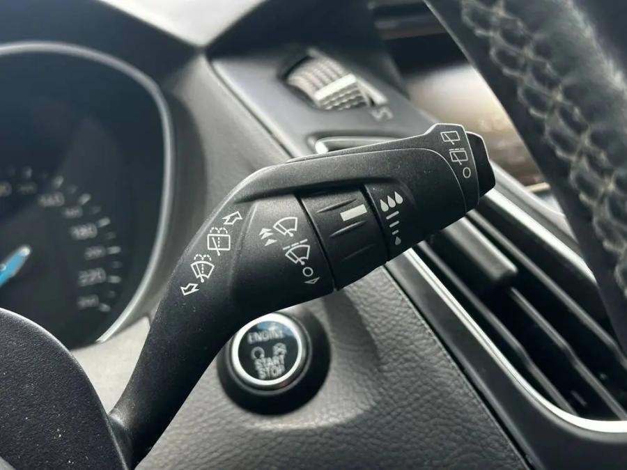 Ford Focus 2016 Jelgava, ar dzinēja tilpumu 1.50 L un nobraukumu 302 tūkst. km par 4750 €, foto 32 vietnē AUTOMOTO.COM.LV