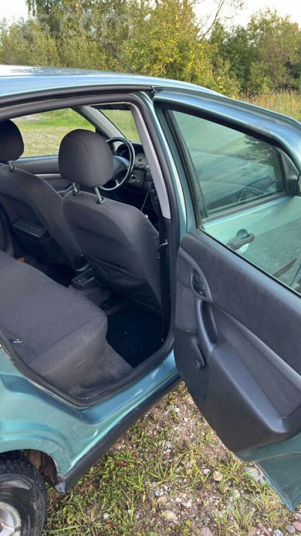 Ford Focus 1998 Tukums, ar dzinēja tilpumu 1.60 L un nobraukumu 257 tūkst. km par 2250 €, foto 9 vietnē AUTOMOTO.COM.LV