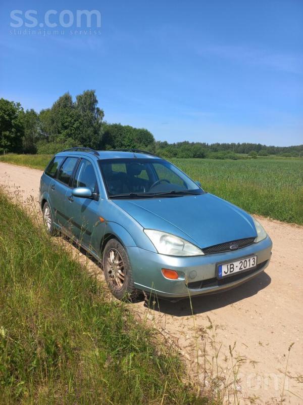 Ford Focus 2000 in Liepaja, with an engine capacity of 1.60 L and mileage of 499 thousand km for 700 €, photo 1 on AUTOMOTO.COM.LV