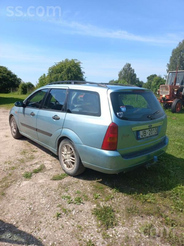 Ford Focus 2000 in Liepaja, with an engine capacity of 1.60 L and mileage of 499 thousand km for 700 €, photo 5 on AUTOMOTO.COM.LV