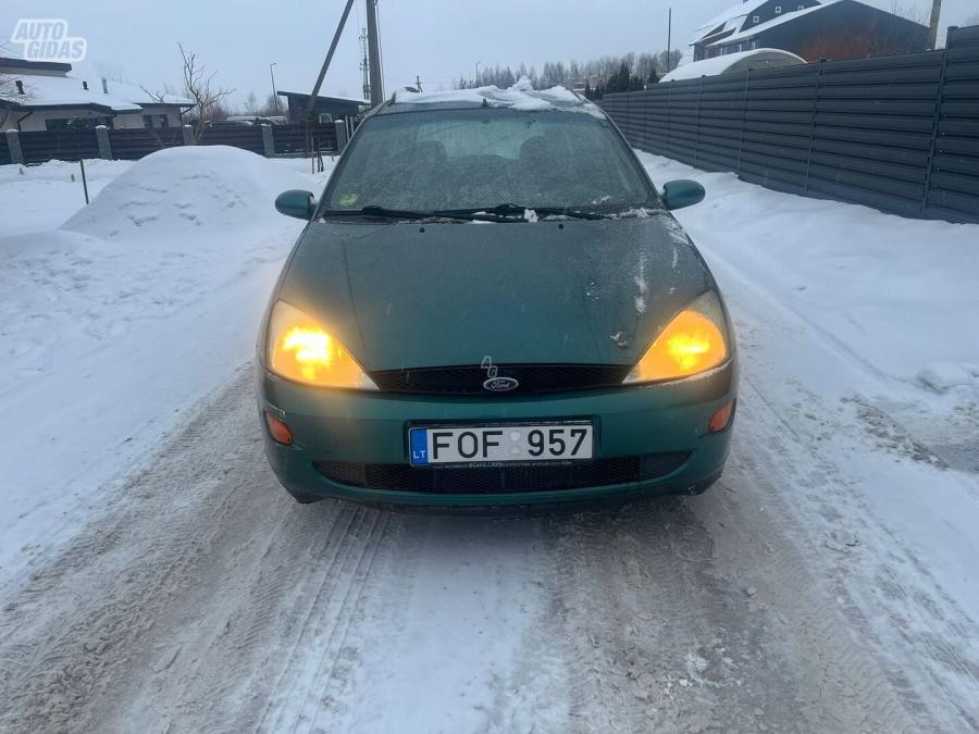 Ford Focus 2000 Alīta, ar dzinēja tilpumu 1.80 L un nobraukumu 290 tūkst. km par 620 €, foto 5 vietnē AUTOMOTO.COM.LV
